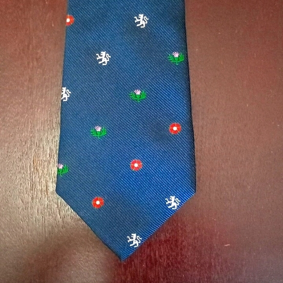 Accessories | Traditional Tie With British Motifs | Poshmark